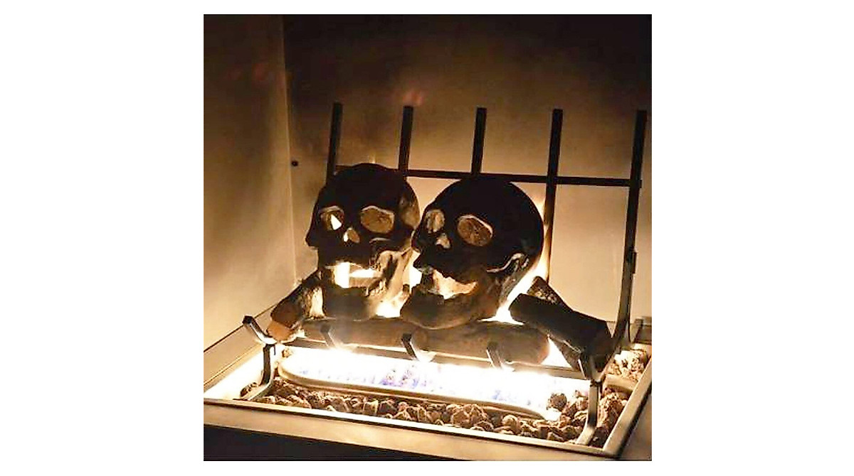 2022 Terrifying Human Skull Fire Pit - Perfect for Halloween