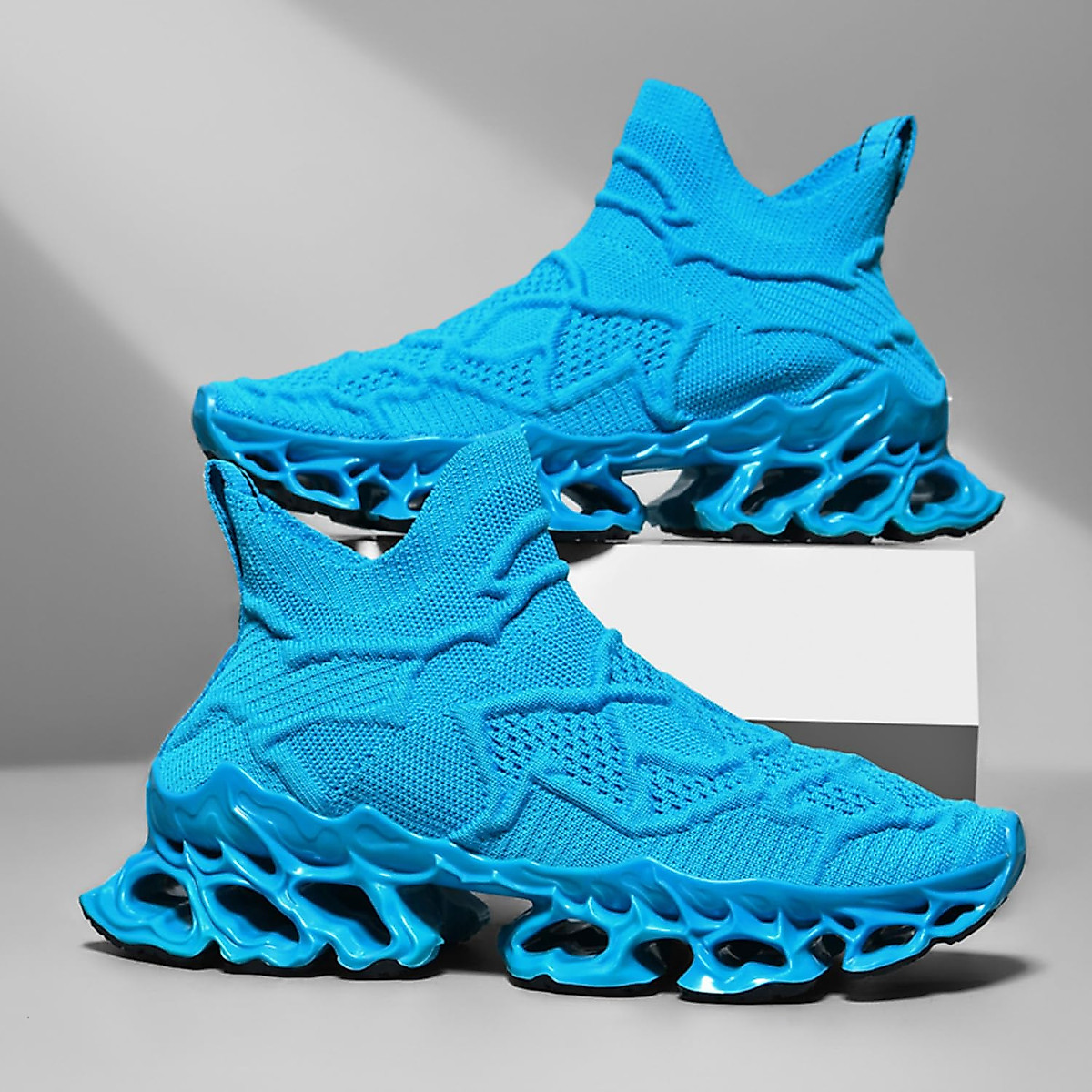 Poramea Mens Womens Slip on Loafers Walking Tennis Shoes Laceless Jogging Blade Sneakers Unisex Mesh Trail Running Casual Athletic Blue Size 8 Women/6.5 Men