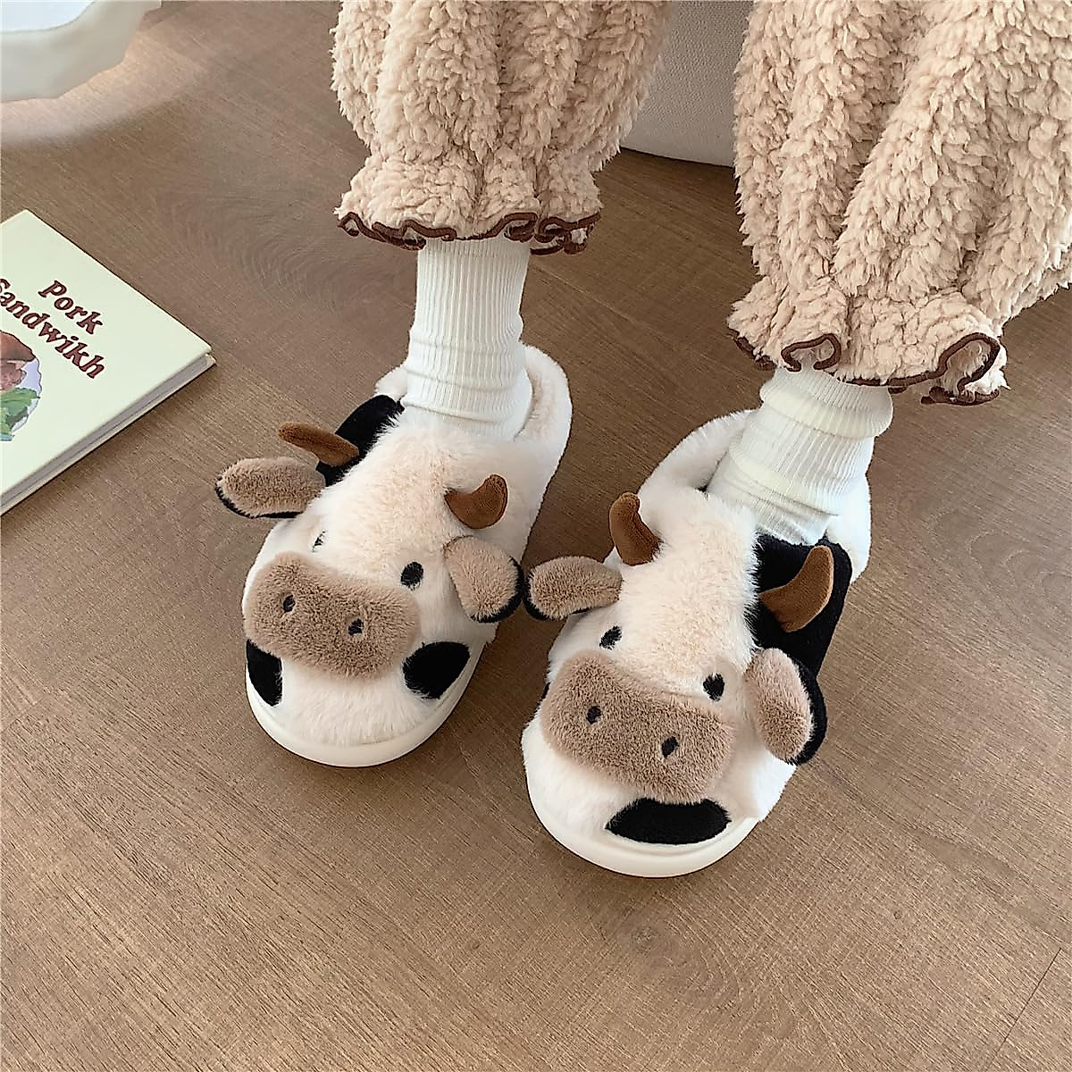 XIXITIAO Cow Slippers,slippers for Women Men,Cute Fuzzy Slippers, Womens/Mens Kawaii Animal Cartoon Cotton Plush House Slippers,Cloud Bedroom Winter House Shoes for Indoor