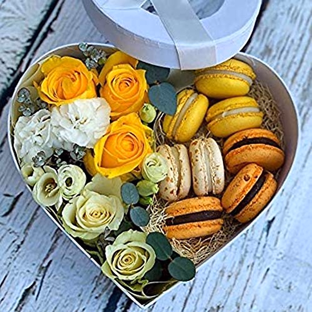 BBJ WRAPS Heart Shaped Boxes for Flowers Packaging with Transparent Window Lids Luxury Gift Box for Floral Arrangement, Set of 3(S/M/L) (Black)