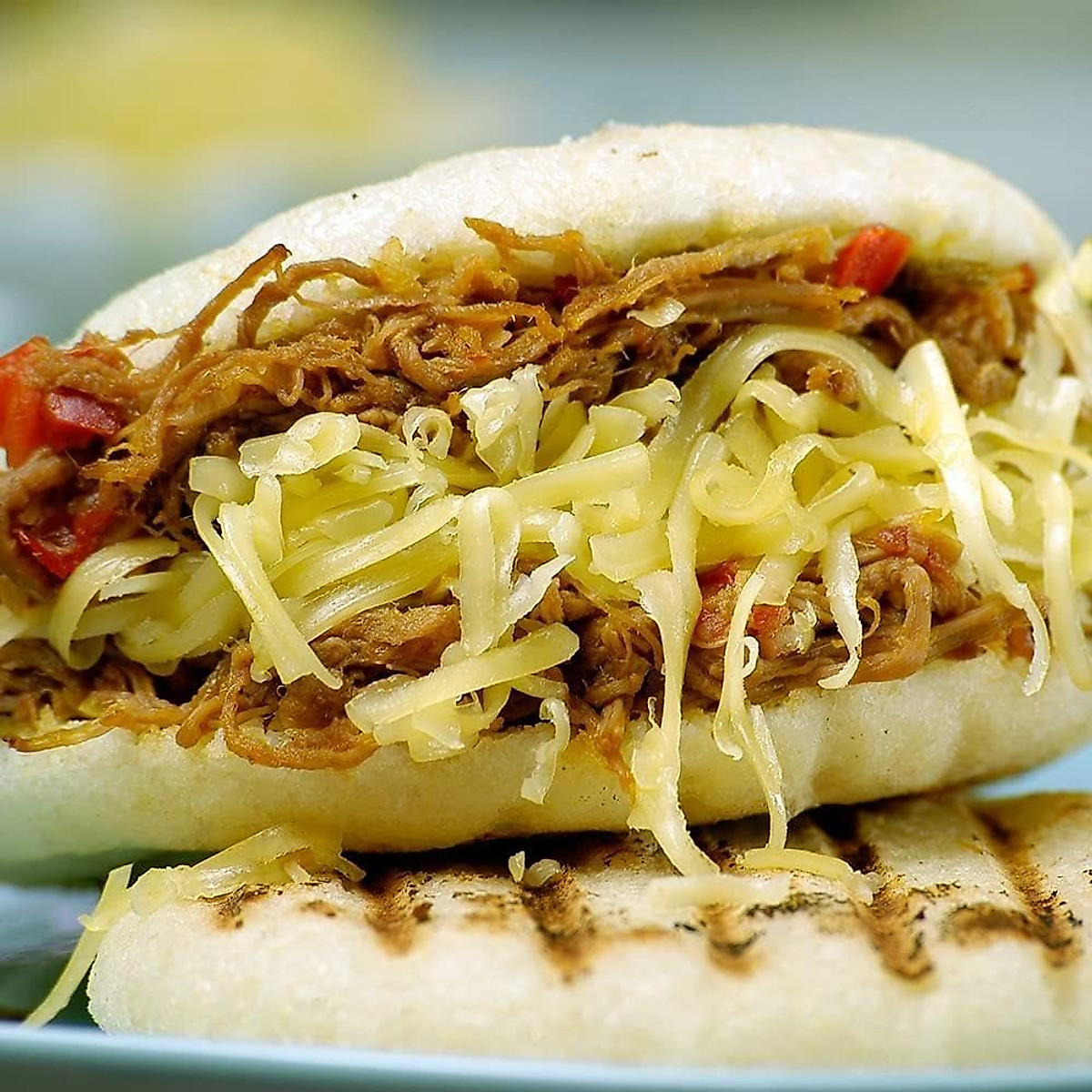 P.A.N. White Corn Meal – Pre-cooked Gluten Free and Kosher Flour for Arepas (5 lb/Pack of 1)