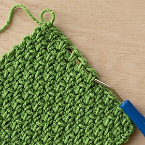 Boye Offset Ergonomic Latch Hook Tool Craft Accessory, 6.5" L, Blue