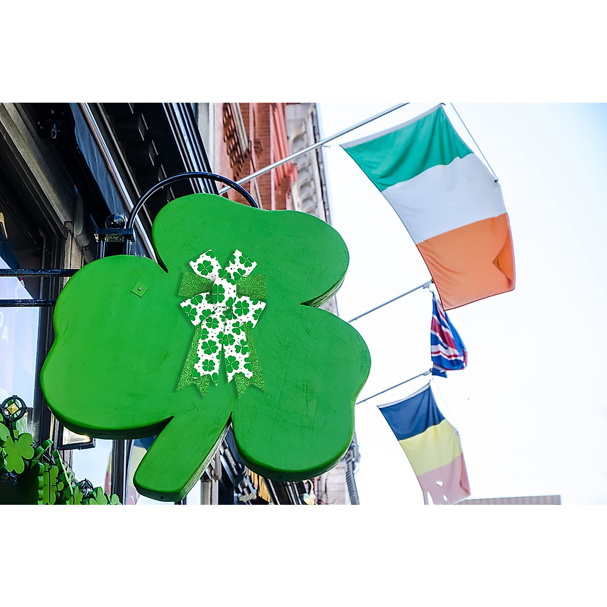 ALIBBON 2Pcs St. Patrick's Day Bows for Wreaths, St Patrick's Wreath Bows, Glitter Green Bows for Crafts, Irish St. Patrick's Day Decor, Green Shamrock Bows for Parades Party Supplies Decorations