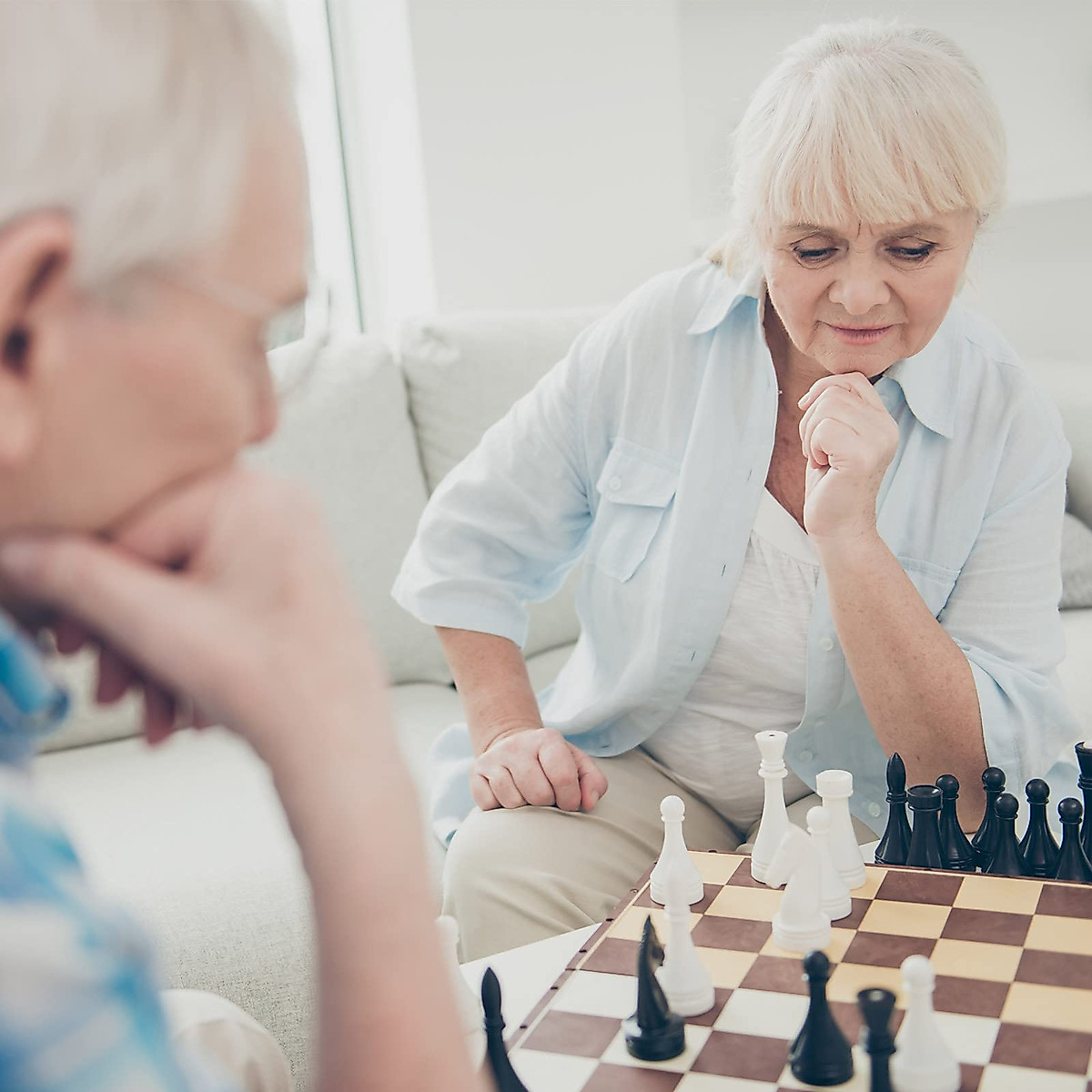 Chess Pieces Plastic Pawn Chess Pieces 95 mm/ 3.7 Inch King's Height Tournament Chess Set with Storage Bag for Chess Board Game, Set of 32 Chess, White and Black (Pieces Only)