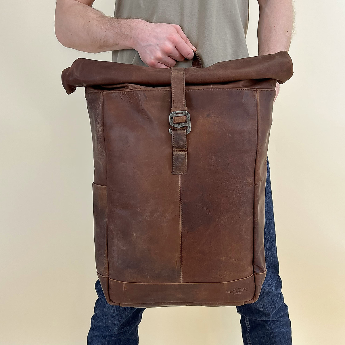 Gusti Backpack Leather-Bendik Rolltop Messenger bag Backpack Leather backpack Vintage city backpack Outdoor backpack Laptop bag Uni backpack Travelling bag Brown leather