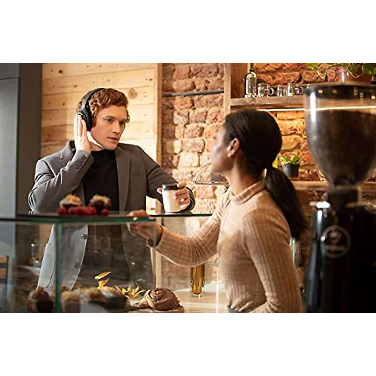 Sony Noise Cancelling Wireless Headphones - 30hr Battery Life - Over Ear Style - Optimised for Alexa and Google Assistant - Built-in mic for Calls - WH-1000XM4B.CE7 - Limited Edition - Jet Black