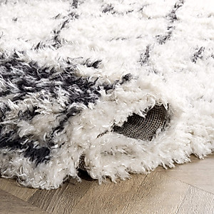 nuLOOM Sheena Cozy Shag Tribal Area Rug, 8x10, Beige