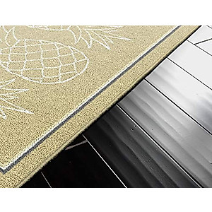 Brumlow MILLS Pineapple Fruit Home Decor Area Rug for Kitchen, Dining, Living Room, Bedroom or Doorway Mat, 20" x 34", Neutral