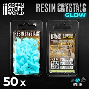 Greenstuff World GSWD-10393 Glow in The Dark Resin Crystal Aqua Turquoise Blue Medium Size 50 Pieces Diorama Material