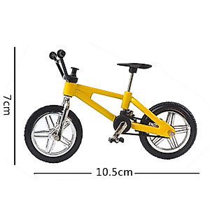 LAFEINA Mini Bike Bicycle Accessories Model Toys for 1/10 Scale RC Crawler Car SCX10 TRX4 Tamiya CC01 D90 D110 (Green)