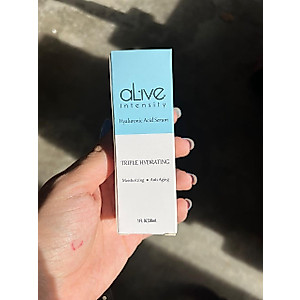 Glycolic Acid 7% Exfoliating Toner with Alive Intensity Hyaluronic Acid Serum