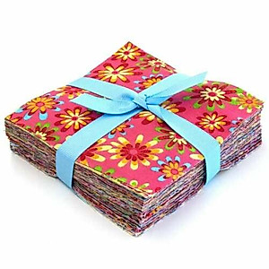 102 Piece Crazy Daisy pre Cut Charm Pack 5" Squares 100% Cotton Fabric Quilt - by Diu Dang