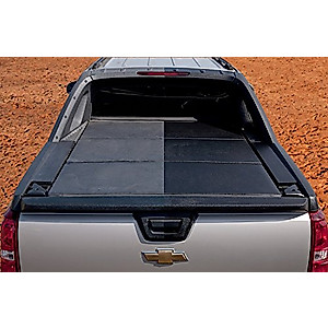 Vinyl Magic: Plastic and Trim Restorer, Dye-Free Formula Shines and Darkens Worn Out Plastic, Vinyl and Rubber Surfaces, Protects Cars from Rain, Salt and Dirt, Prevents Fading and Cracking