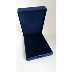 Royal Crystals "Made with Imitation of Crystals" 925 Sterling Silver Iridescent Clear Blue Aurora Borealis Earrings