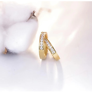 MYNENEY 14K Gold/Silver Plated Wedding Band Cubic Zirconia Eternity Stackable Engagement Ring For Women (4MM- 9 Diamonds-Gold, 8)