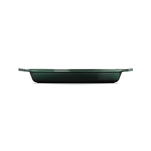 Le Creuset Enameled Cast Iron Signature Oval Baker, 3 qt., Artichaut