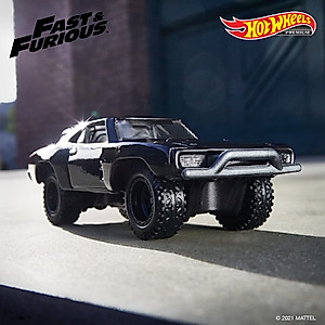 Hot Wheels Fast & Furious Collection of 1:64 Scale Vehicles from The Fast Film Franchise, Modern & Classic Cars, Great Gift for Collectors & Fans of The Movies