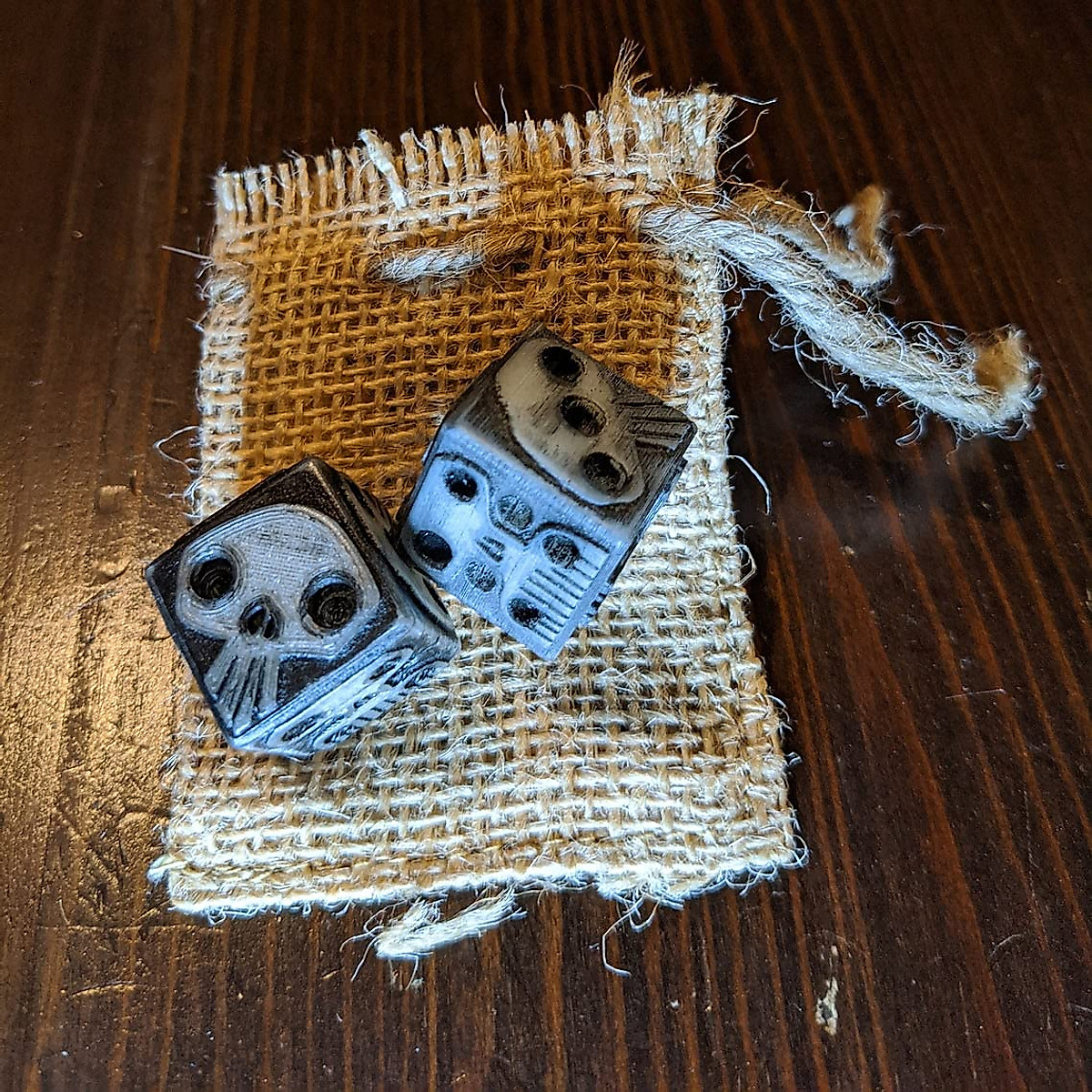 Oogie Boogie's Dice Glow in The Dark Skull Dice Set of 2 with Dice Bag Perfect for Halloween, The Nightmare Before Christmas