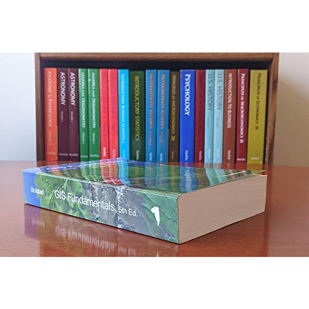 GIS Fundamentals: A First Text on Geographic Information Systems, Fifth Edition