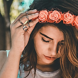 Harry and Henry Gold Stackable Rings for Women Gifts Trendy Stuff Simple Star Moon Knuckle Rings Set Boho Rings Cute Stuff Birthday Gifts Gold Rings Pack Jewelry Gift