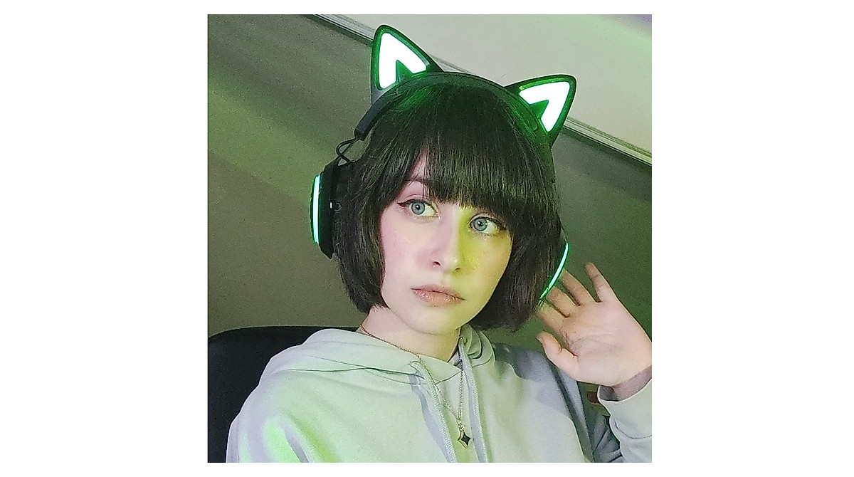 SOMIC Cat Ear Wireless Gaming Headset for PS5 & PC | RGB & 10H Playtime