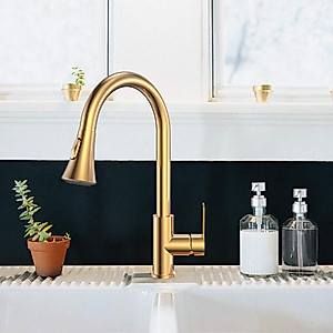 AMAZING FORCE Gold Kitchen Faucet Modern Pull Out Kitchen Faucets Stainless Steel Single Handle Kitchen Sink Faucet with Pull Down Sprayer 3 Hole Kitchen Faucet Mixer Tap 1.8 GPM