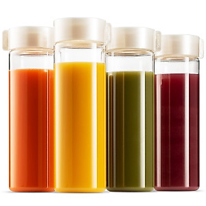 Komax Reusable Juice Bottles, Set of 4 Leak-Proof Juice Containers with Lids for Fridge, BPA-Free Plastic Smoothie Bottle Set, Dishwasher-Safe Wide Mouth Juicing Bottles (18.5 oz)