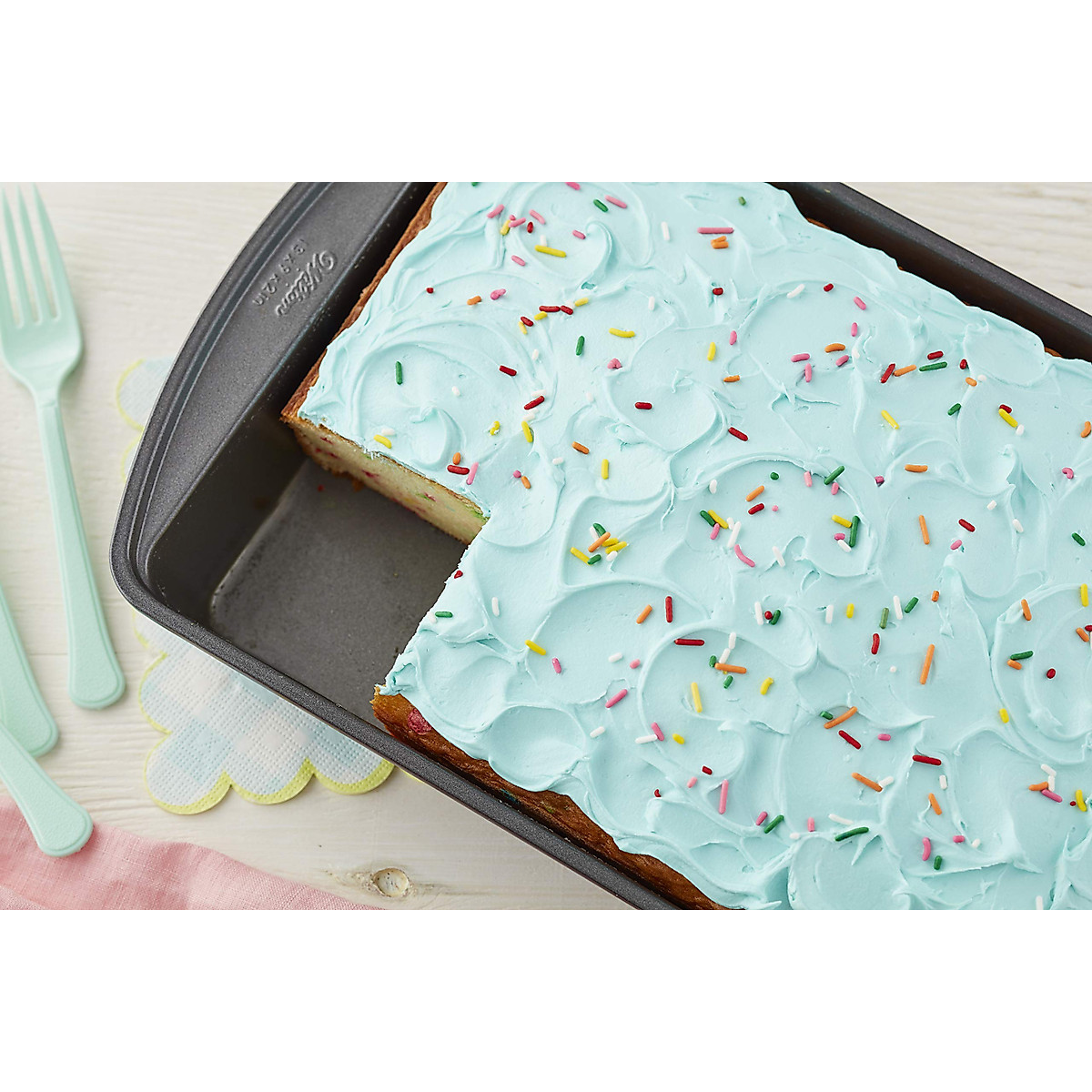 Wilton Perfect Results Premium Non-Stick Oblong and Square Cake Pan Set, 2-Piece