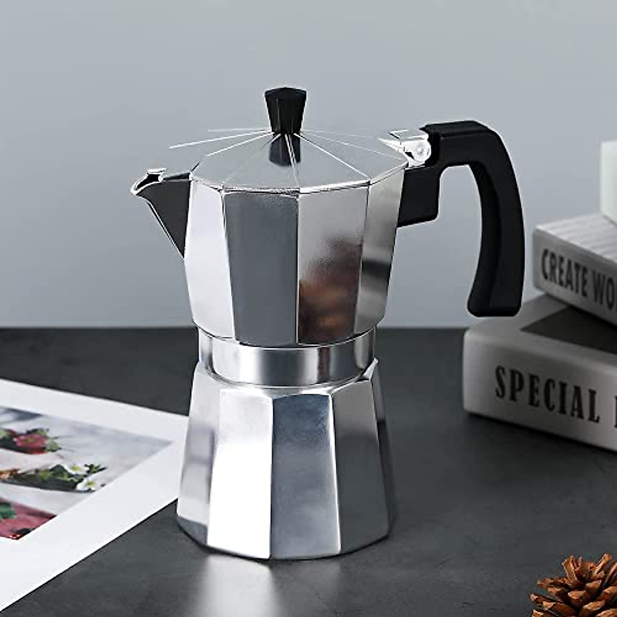 Xiaozan Stovetop Espresso Maker, 6 Cup Moka Pot, Classic Italian Style Espresso Pot, Easy to Operate & Quick Cleanup, Food Grade Aluminium, Silver
