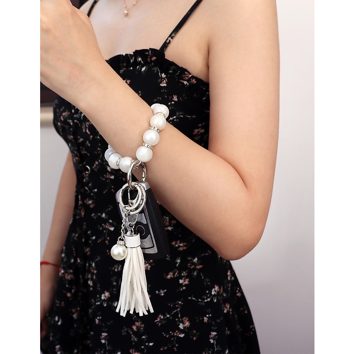 Panny & Mody Silicone Key Ring Bracelet Wristlet Keychain with Silver Bling Zircon & Leather Tassel for Women Gift (Lilac)