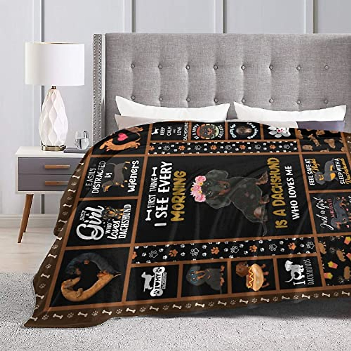Dachshund Blanket Dachshund Dog Throw Blanket Super Soft Flannel Cozy Cute Cartoon Pet Blankets Warm Lightweight Plush Fleece Blankets for Sofa Couch Bed Gift for Kids Adults 50"x40"