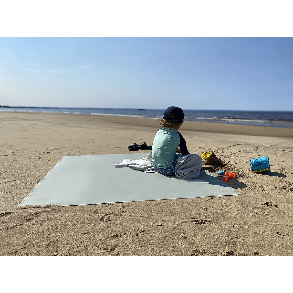 Uniklook Vegan Leather Mat Multipurpose Playmat Kids Infant Picnic Blanket - Waterproof Baby Splat mat for High Chair Sand Proof Beach Blanket Indoor Outdoor (Sage+Dawn Blue)