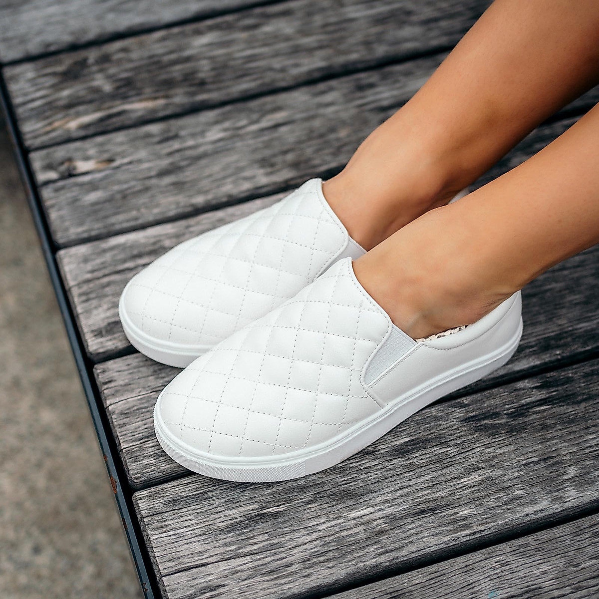 STQ White Sneakers for Women Slip On Tennis Shoes Comfortable Lightweight Nursing Shoes Fashion Sneakers for Teacher White Floral Size 8.5