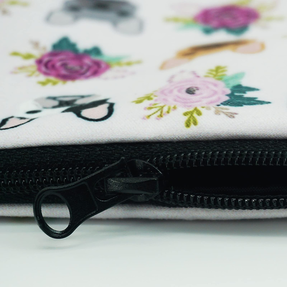 Cosmetic Bags for Women Small French Bulldog Purple Makeup Bag for Purse Travel Toiletry Bag Accessories Organizer Zipper Pouch Gift Idea