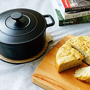 MOOSSE Premium Dutch Oven, Enameled Cast iron Pot for Induction Cooktop, Stove, Oven, No Seasoning Required, Made in Korea, 4.2 Quarts (4L), 9.4” (24 cm)