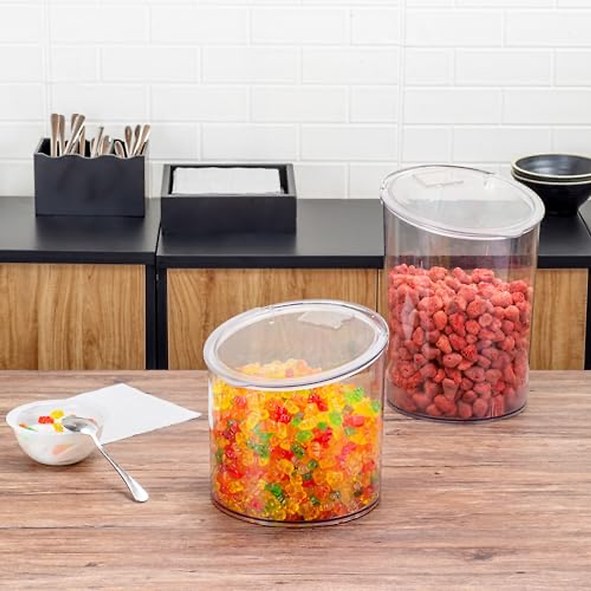 Restaurantware Met Lux 2.6 Gallon Food Storage Container, 1 Airtight Treat Box - With Scoop, Shatterproof, Clear Plastic Cereal Container With Hinged Lid, For Kitchen Or Pantry Organization