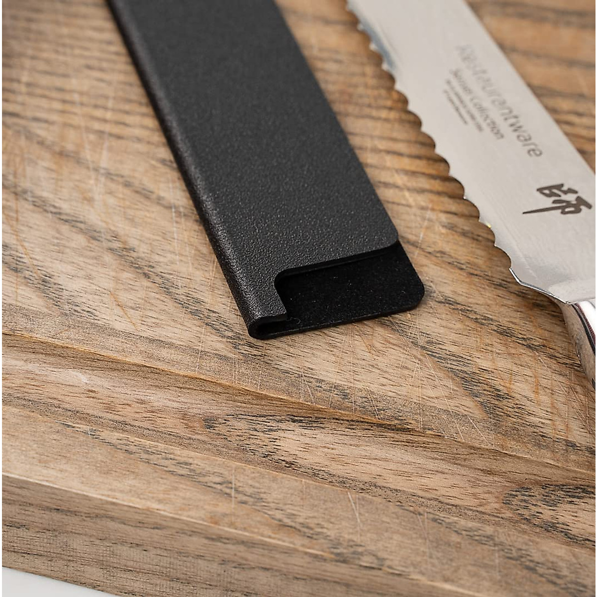 Restaurantware Sensei 10 x 1.5 Inch Knife Sleeve, 1 BPA-Free Knife Protector - Fits Bread Knife, Felt Lining, Black Plastic Knife Blade Guard, Durable, Cut-Proof