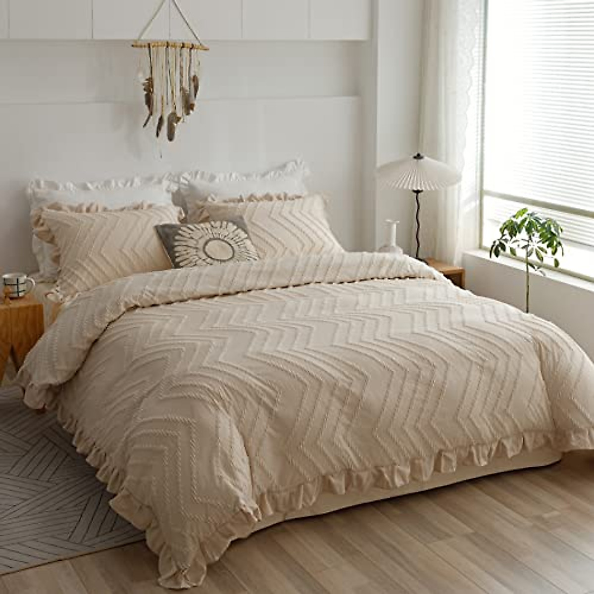 BAHALDEN Tufted Duvet Cover King Sets, Soft and Breathable Comforter Cover with Zipper Closure, Embroidery Boho Bedding with Ruffles, Cream Beige 104x90 inches and 2 Pillowcases