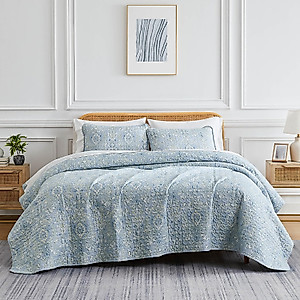Southshore Fine Living, Inc. Boho Quilt Set, Lightweight Bedspread, Summer Coverlet, 3-Piece Paisley Bedding Set with Two Matching Pillow Shams, California/King Quilts, Blue Paisley
