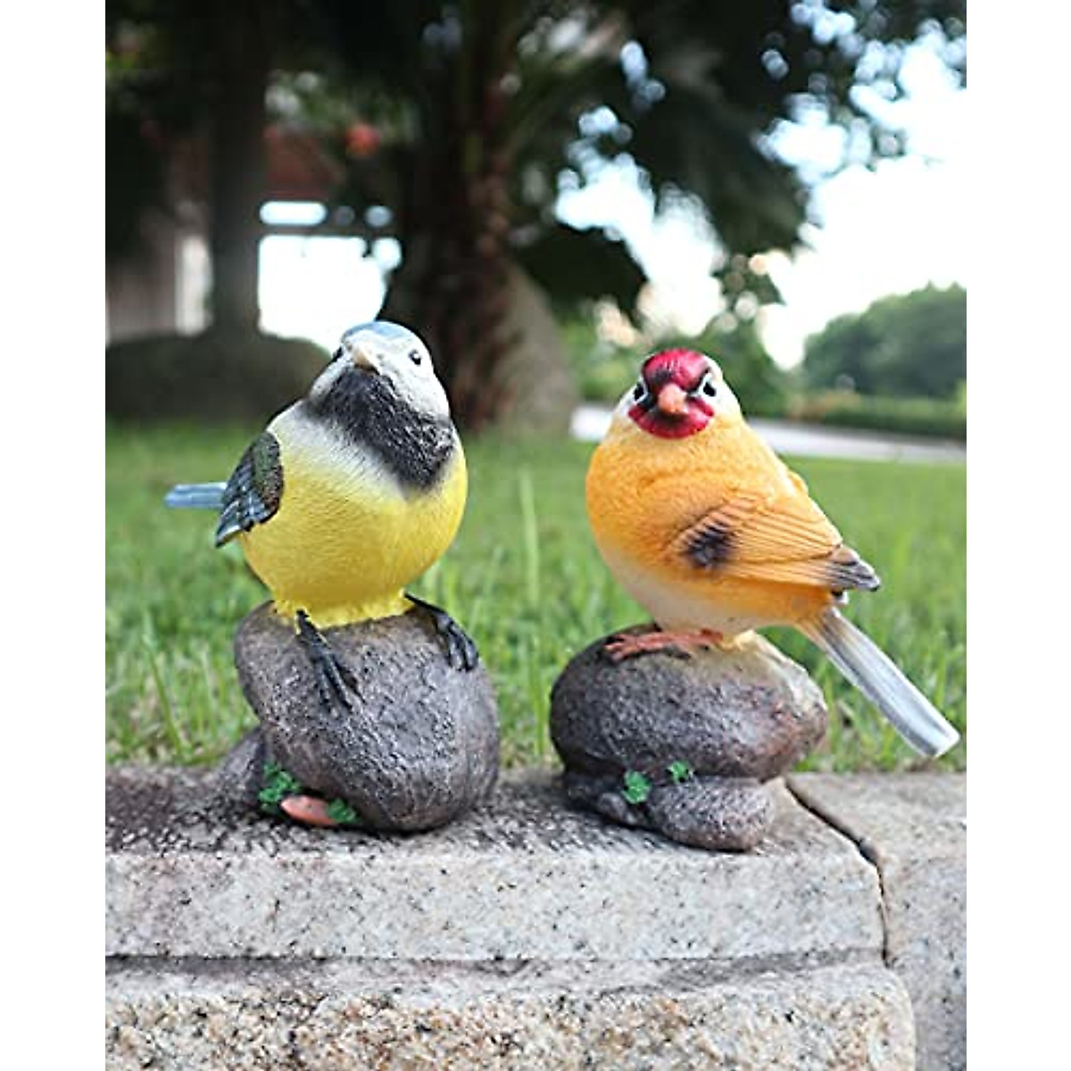 PLUSMORE Set of 2 Robin Ornament Bird Statue Animal Figurine Garden Sculpture Home Indoor Outdoor Decor Yard Lawn Resin