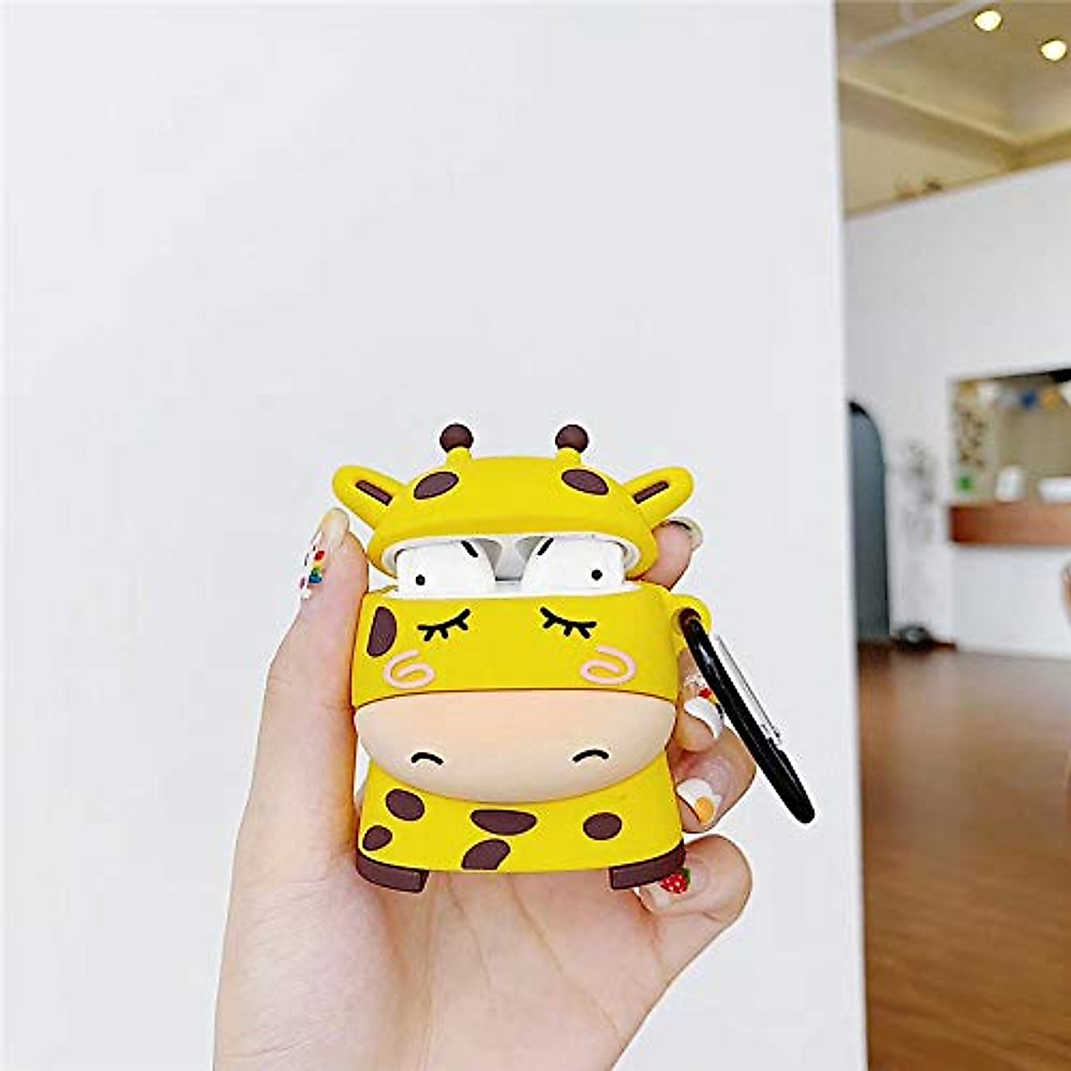 TOUBN Wireless Charging Earphone Case, Cute Cartoon Giraffe Design Soft Silicone Full Body Protective Cover for Airpods 1 & 2, Airpods Protector with Hook (Giraffe)
