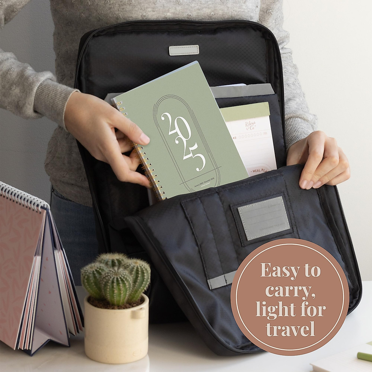 Rileys 2023 Weekly Planner - Annual Weekly & Monthly Agenda Planner, Jan - Dec 2023, Flexible Cover, Notes Pages, Twin-Wire Binding (8 x 6-Inches, Green)