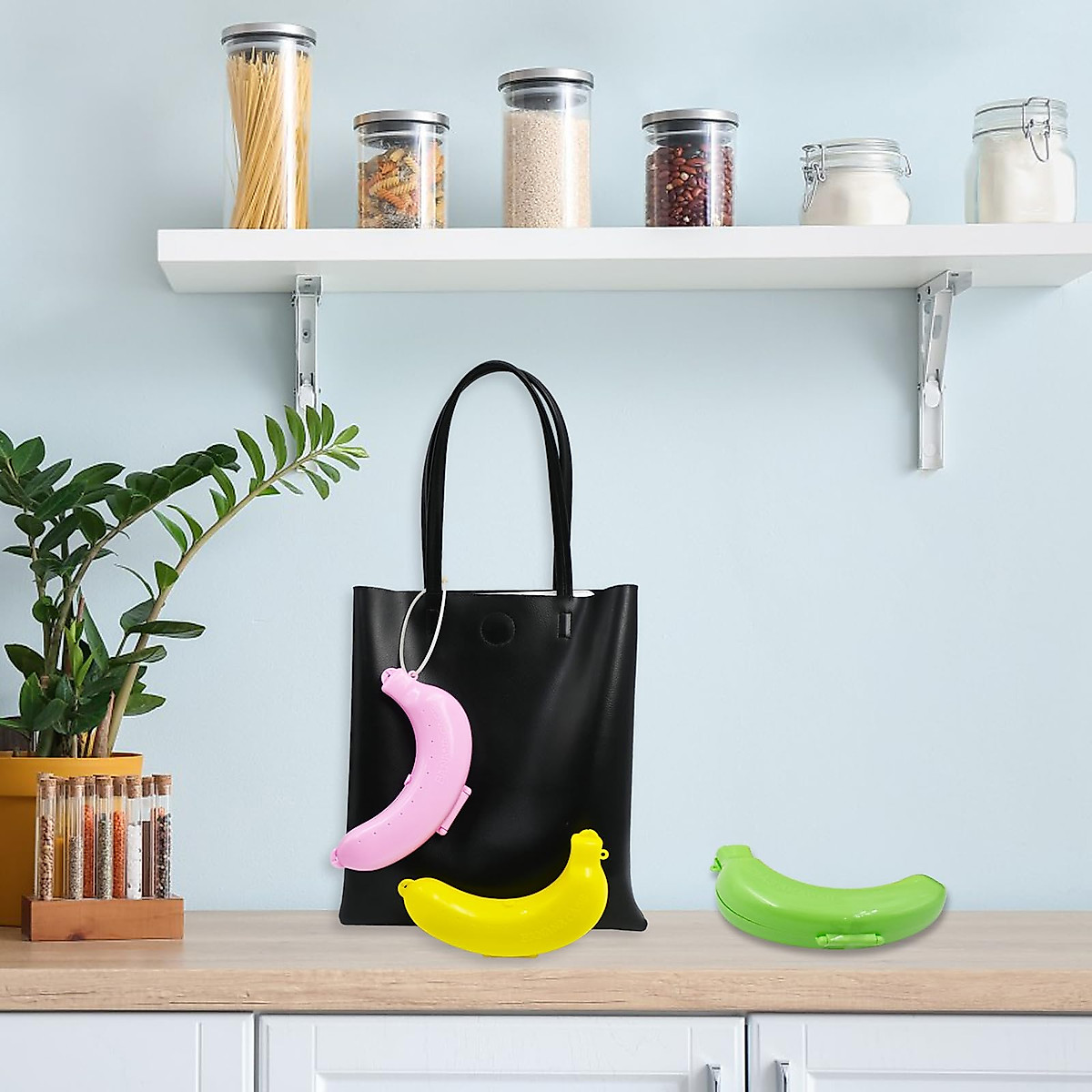 YINPIXUS 3 Pack Banana Case, Banana Saver BPA-Free, Banana Protector Box, Banana Keeper Holder Outdoor Travel, Plastic Banana Storage Container, Banana Carrier for Lunch Box Fruits Freshness