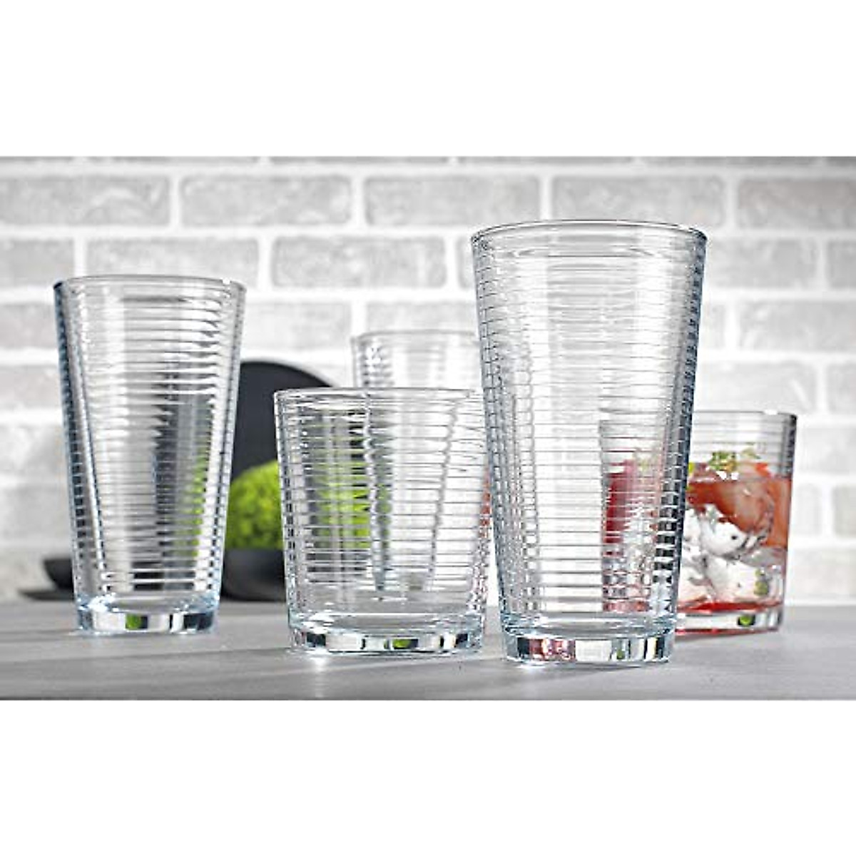Le'raze Set of 16 Heavy Base Ribbed Durable Drinking Glasses Includes 8 Cooler Glasses (17oz) and 8 Rocks Glasses (13oz) - Clear Glass Cups - Elegant Glassware Set. Cordial Glasses