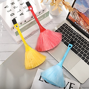 3 Pack Fluffy Microfiber Delicate Kitchen Duster Anti Static Laptop Keyboard Brush Mini Microfiber Duster Small Dusting Wand Multifunction Screen Brush for Electronic Equipment, Blue, Yellow, Red