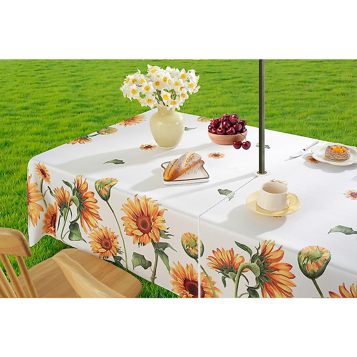MATIRUG Outdoor Sunflower Tablecloths with Umbrella Hole,Zipper 60x102 Inch Rctangluar, Spillproof Washable Watercolor Sunflower Floral Fabric Table Cloth,Table Cover for Picnic Dinner Patio