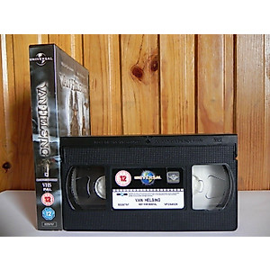 Wayne's World 2 (1993): Rock Comedy [Large Box] Mike Myers / Dana Carvey - VHS