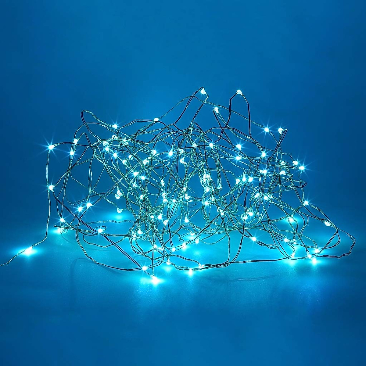 XNNATA Solar String Lights, 33Ft 100 LED Copper Wire Starry String Light, Indoor Outdoor Waterproof Solar Decoration Lights for Gardens, Home, Party Ornaments(Blue)