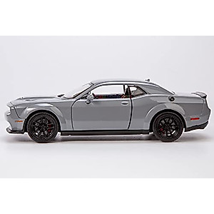 Motormax All Star Toys Exclusive 2018 Dodge Challenger SRT Hellcat Widebody Destroyer Gray 1/24 Diecast Model Car 79350 Grey