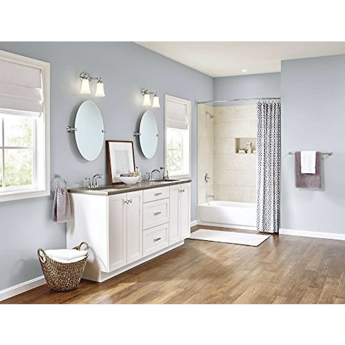 Moen YB2318BN Glyde 18" -Towel bar, Brushed Nickel